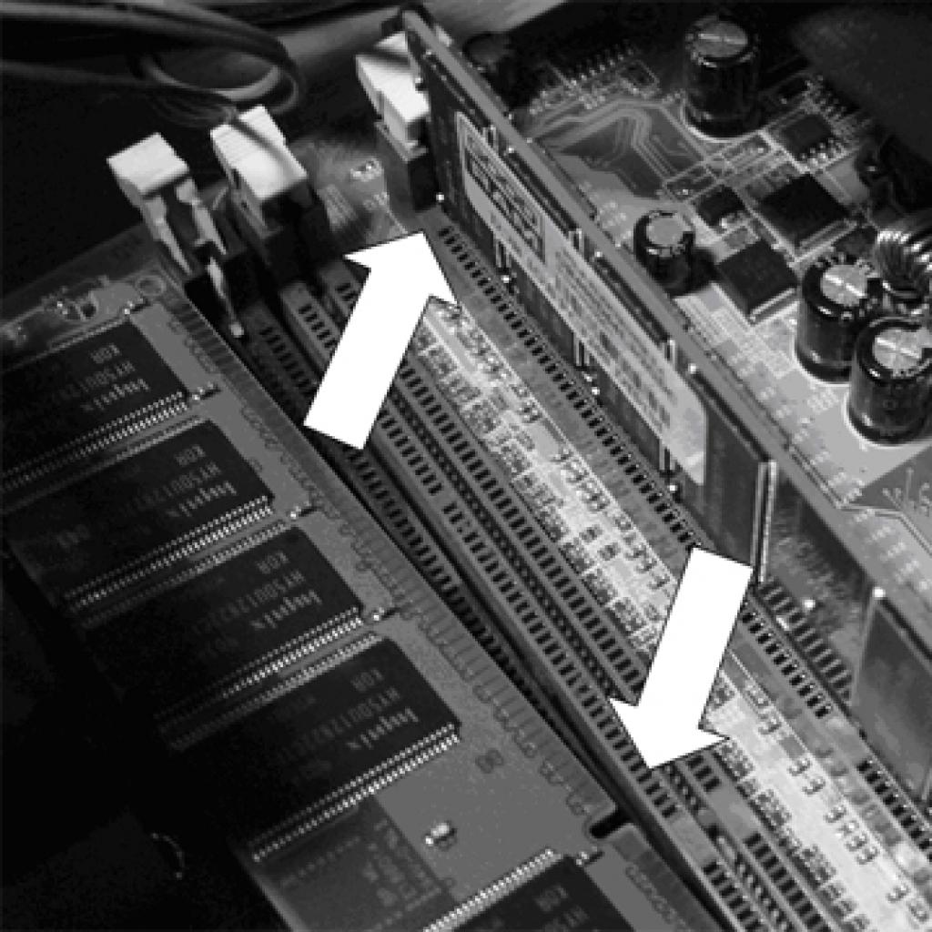 Czy szybsze, efektownie wyglądające pamięci RAM znacznie przyspieszą ...